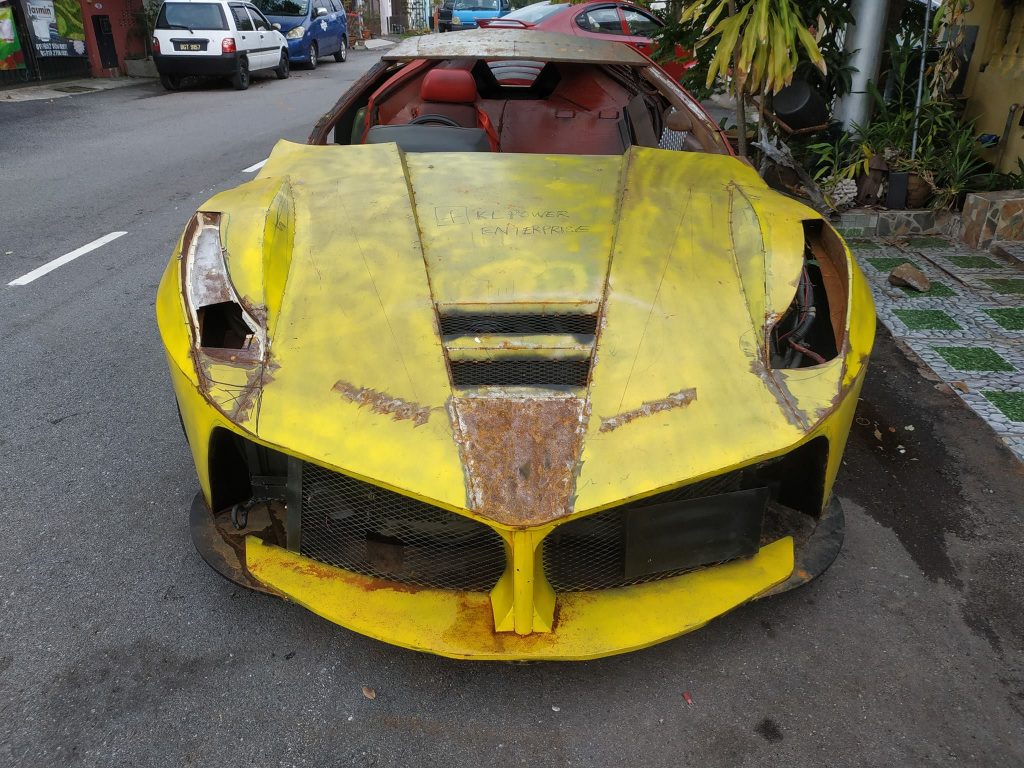 Roses Are Red, Violets Are Blue, Ferrari Replicas Suck But None More ...