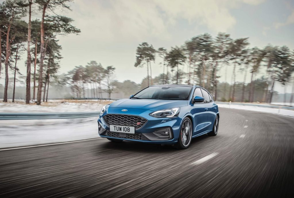 All-New 2019 Ford Focus ST Breaks Cover With 280 PS 2.3L EcoBoost ...