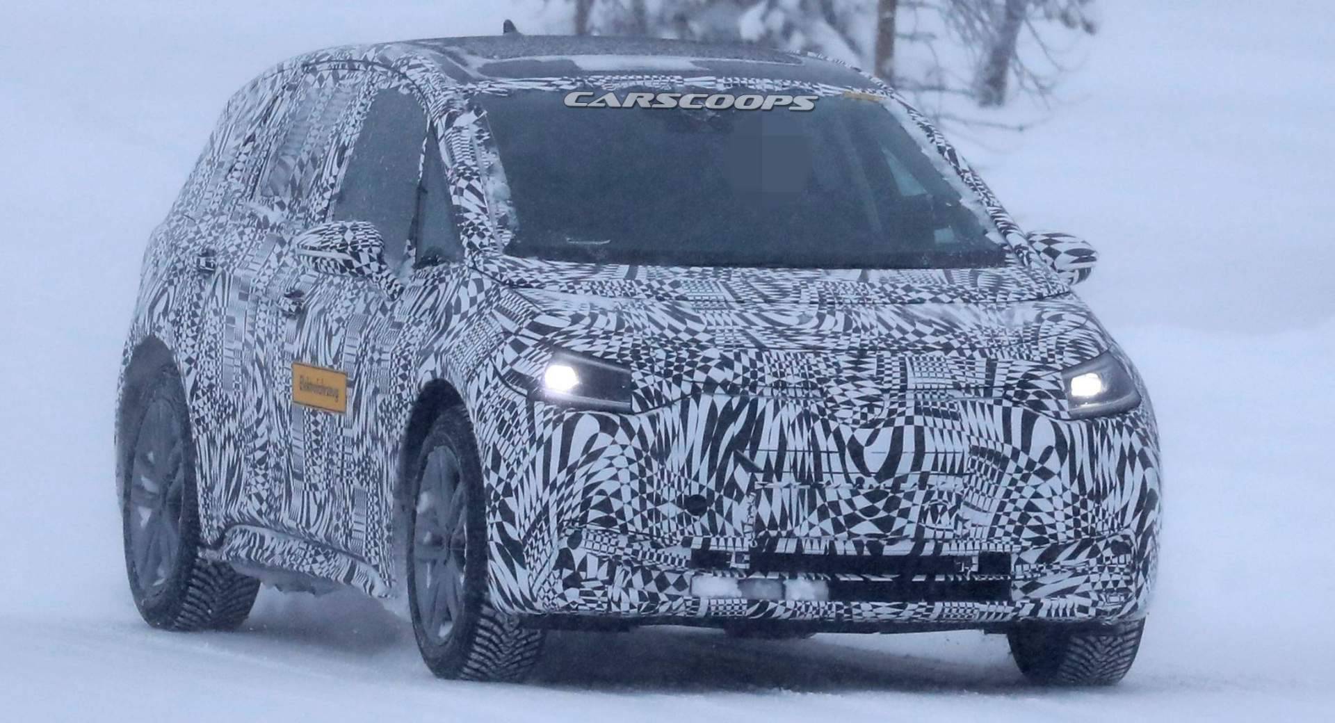 2020 VW ID Hatchback Spotted Testing Its Electric Powertrain In Extreme ...