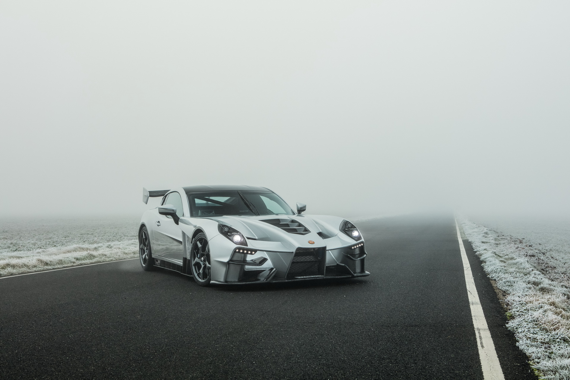 New Ginetta Akula Supercar Reaches 200MPH, Costs $446,000 | Carscoops