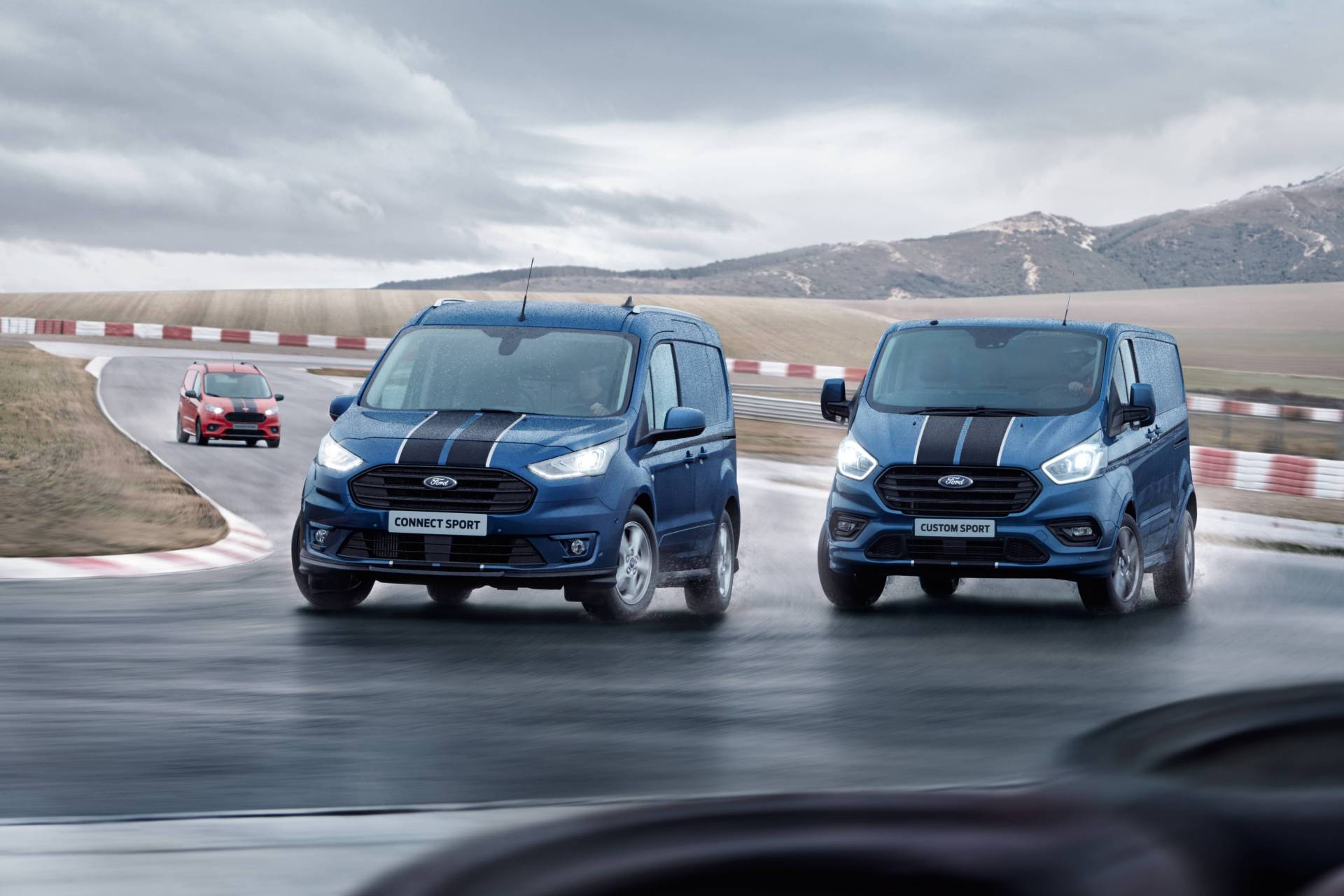 Ford Transit Custom Sport Gains 185PS 2.0L Diesel For Faster Deliveries ...