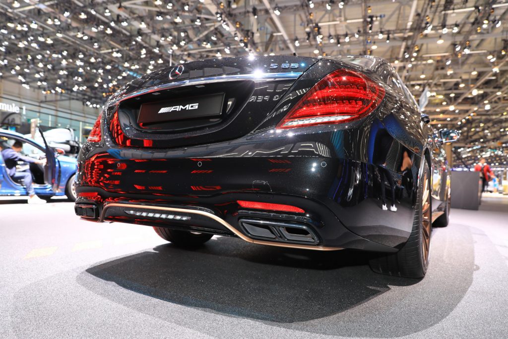 Mercedes-AMG S65 Final Edition Proves That Black And Bronze Looks Good ...