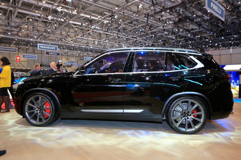 Vinfast Lux V8 Is A Posh 455HP Vietnamese SUV That Can Hit 186MPH ...