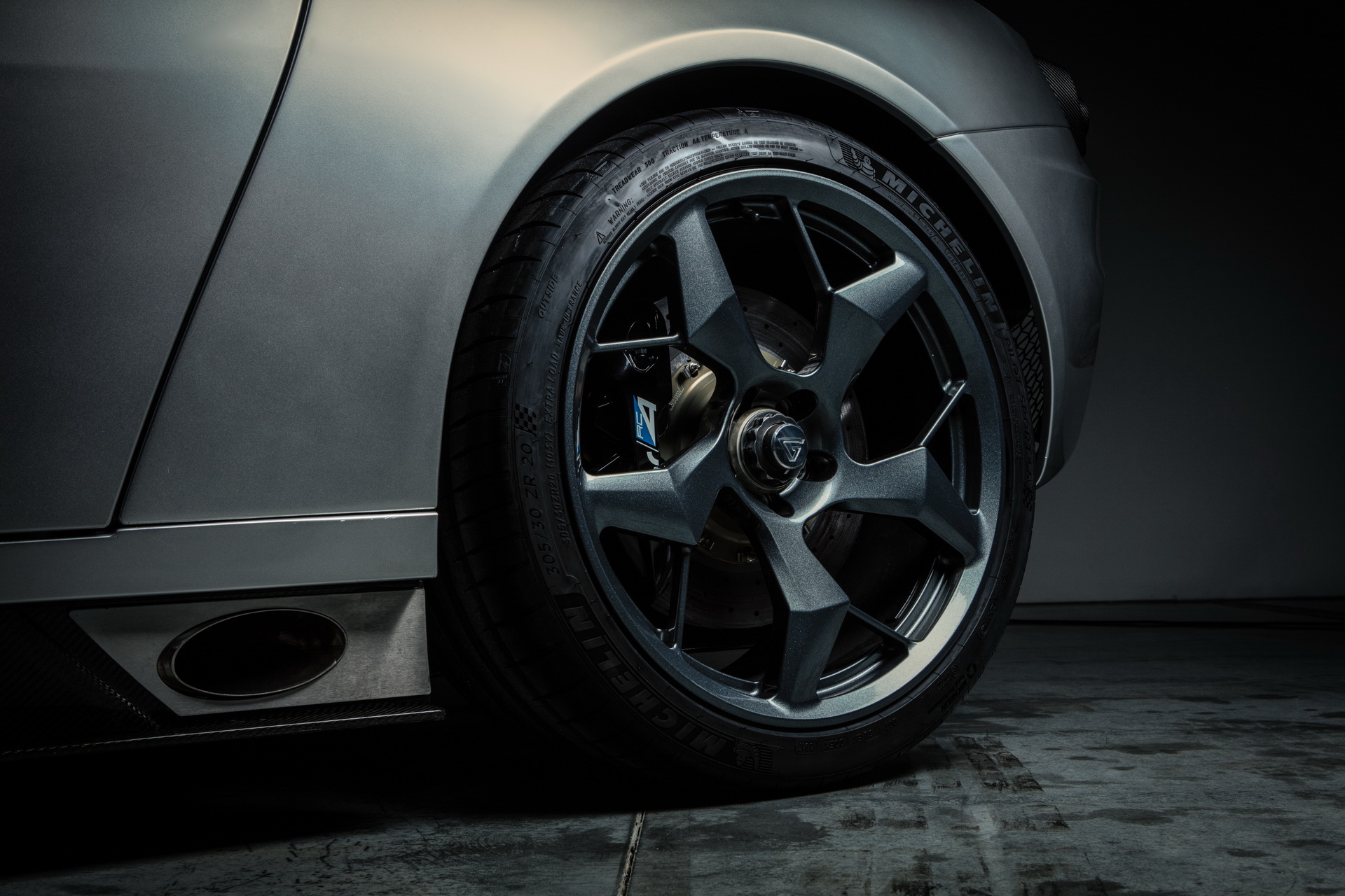 New Ginetta Akula Supercar Reaches 200MPH, Costs $446,000 | Carscoops