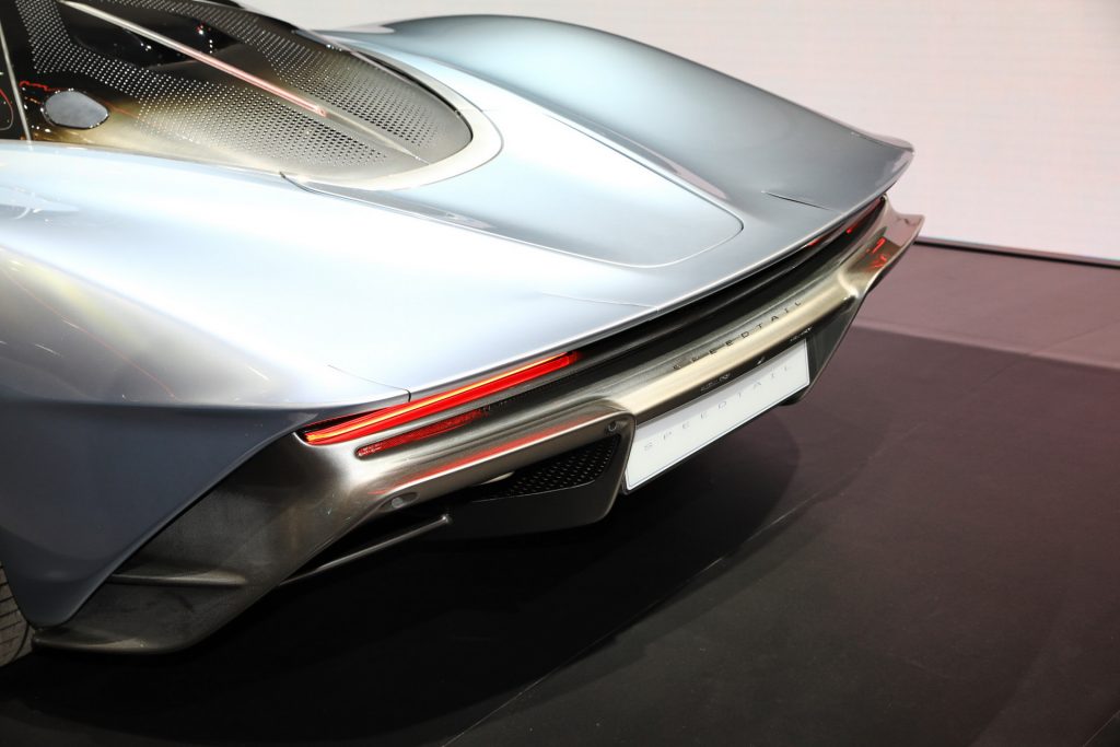 McLaren’s 250MPH Speedtail Looks Like It Escaped From A Sci-Fi Movie ...