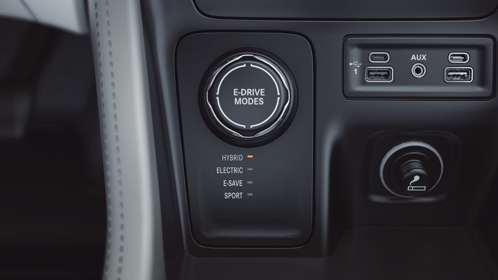 Jeep Grand Commander Gets PHEV Powertrain In China | Carscoops