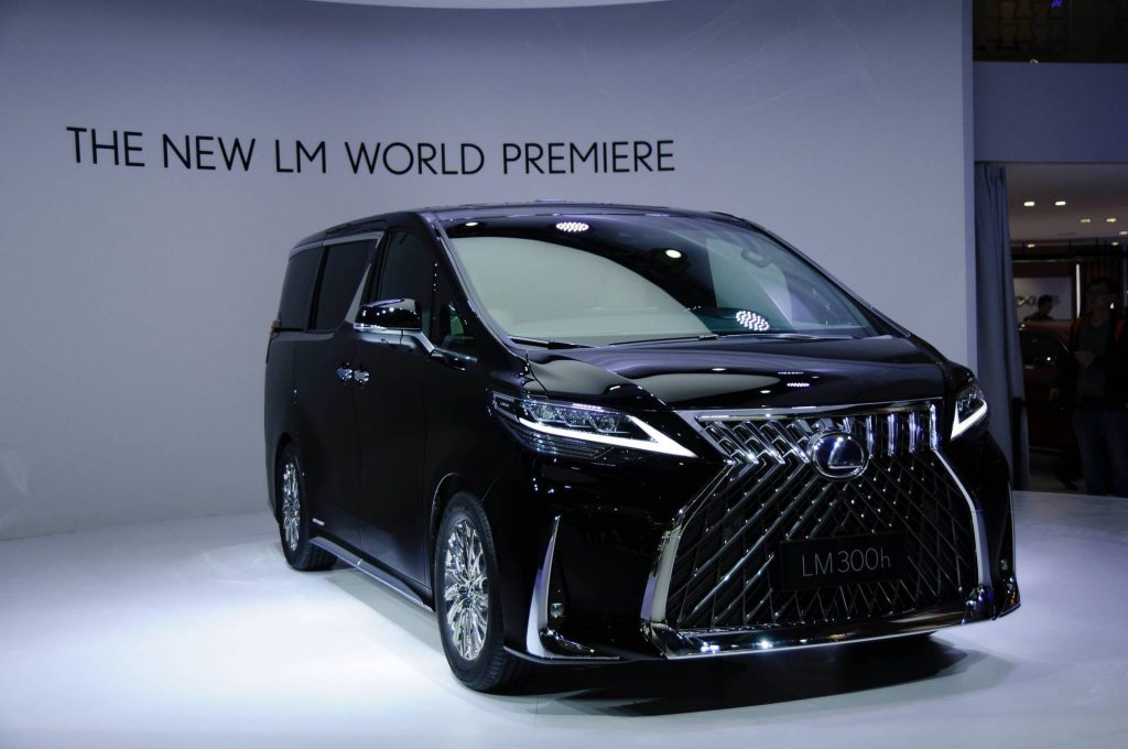 Lexus LM Breaks Cover As Ultra Luxurious Minivan For China, Other Asian ...