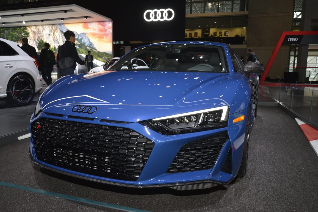 Updated 2020 Audi R8 Makes Stateside Debut In NY, Starts At $170,000 ...