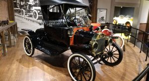 Road Trip: Gateway Auto Museum Is A Tribute To American Luxury And ...