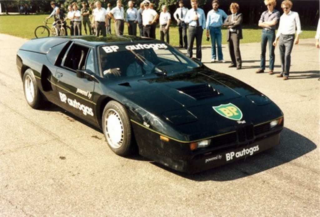 This Special BMW M1 Prototype Once Hit 186 MPH | Carscoops