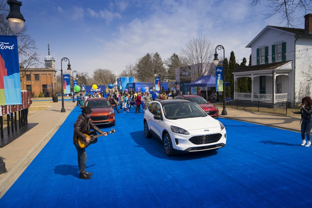 2020 Ford Escape: First Look At Smarter, Roomier And More Hatch-Like ...