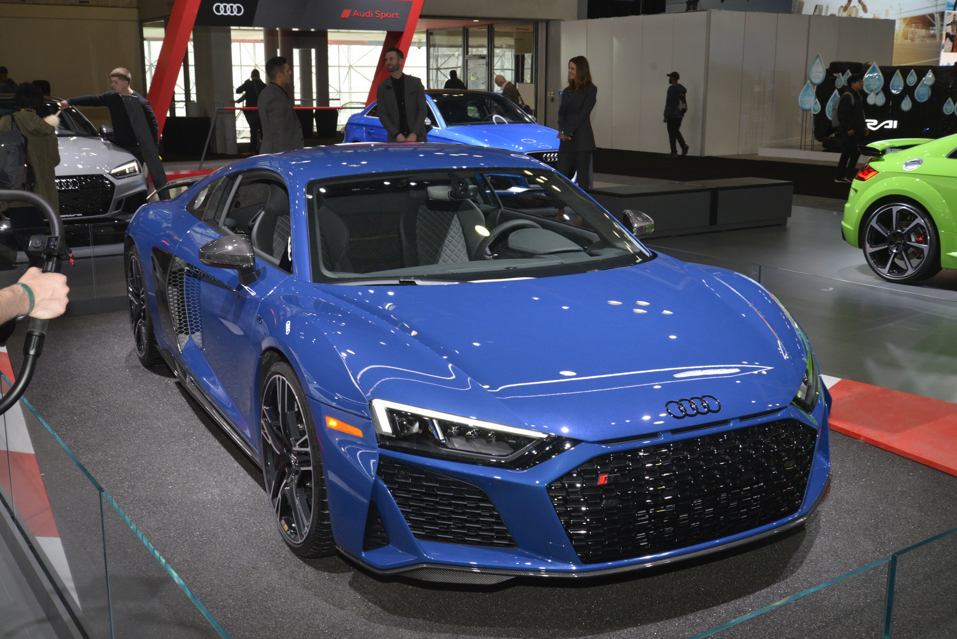 Updated 2020 Audi R8 Makes Stateside Debut In NY, Starts At $170,000 ...