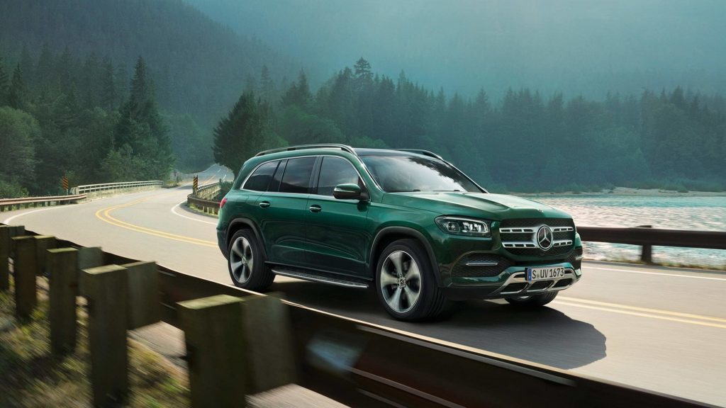 2020 Mercedes GLS: New Photos Of Full-Size SUV Coming For BMW X7 ...