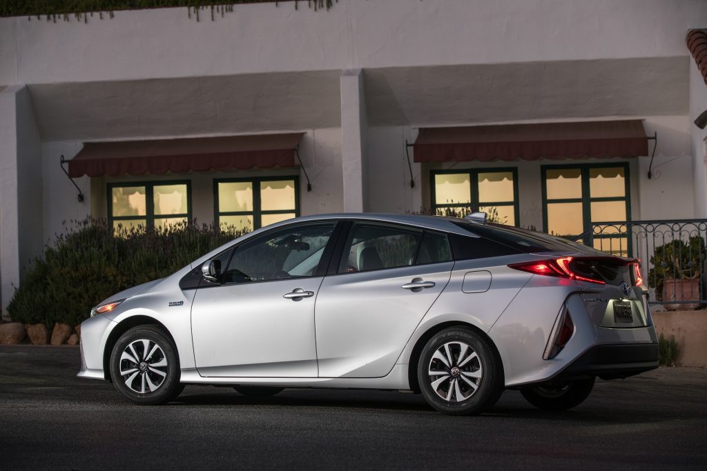2020 Toyota Prius Prime Arrives This Summer With A New Five-Seat ...