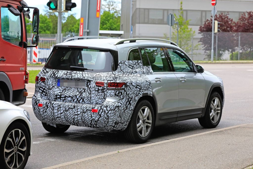 2020 Mercedes-Benz GLB: Now With Less Camo Than Ever | Carscoops