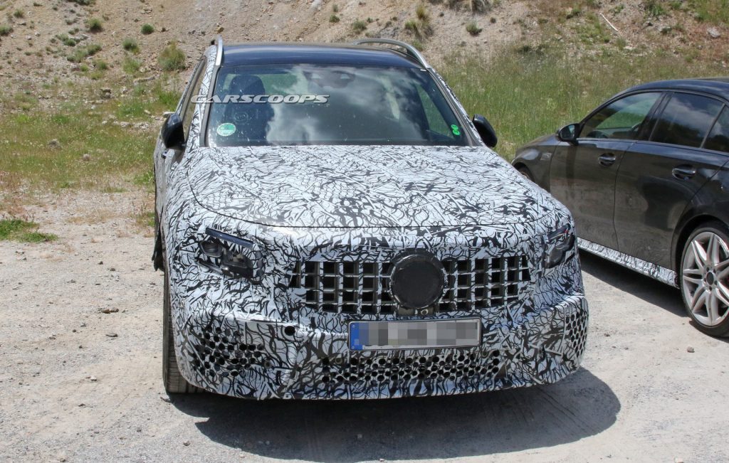 2021 Mercedes-AMG GLB 45 Will Pack Seven Seats And Around 414 HP ...