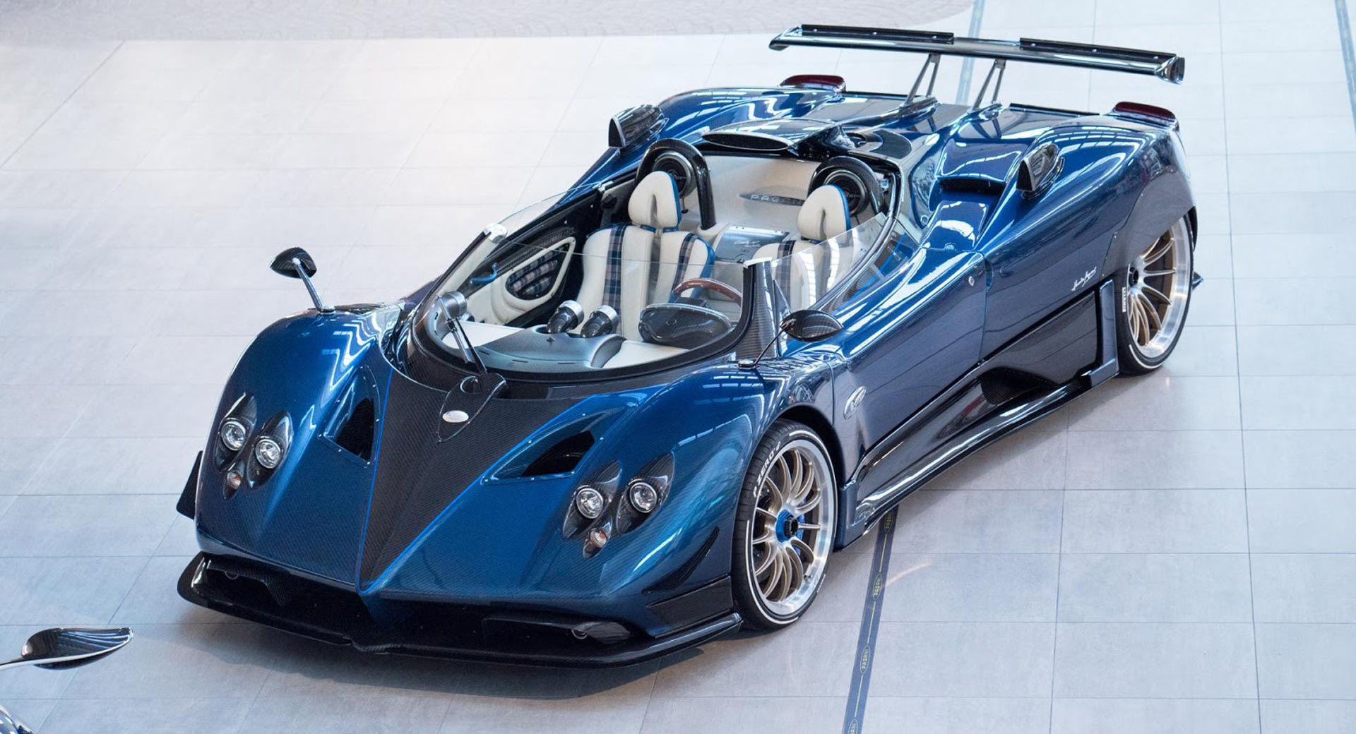 Pagani Says It Will Only Build ‘New’ Zondas Based On Existing Chassis ...