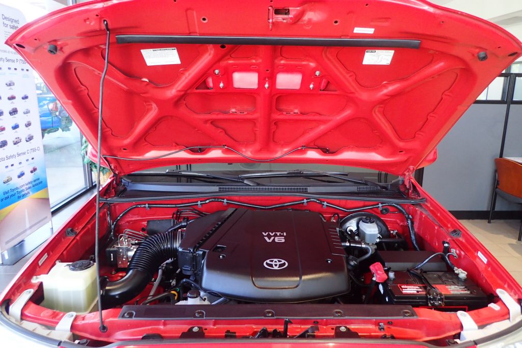 2007 Toyota Tacoma X-Runner Is A Fun Little Pickup From The Past ...