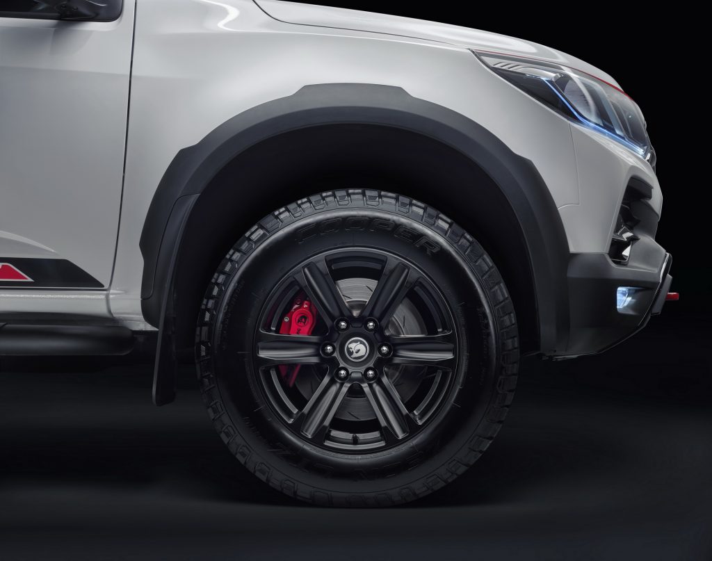 HSV Unveils SportsCat RS Limited Edition Model, Yours For 63,990 AUD ...