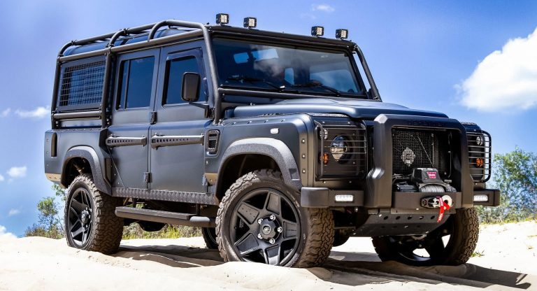 Ain’t Nothing Gonna Stop This LS3-Powered, Custom Land Rover Defender ...