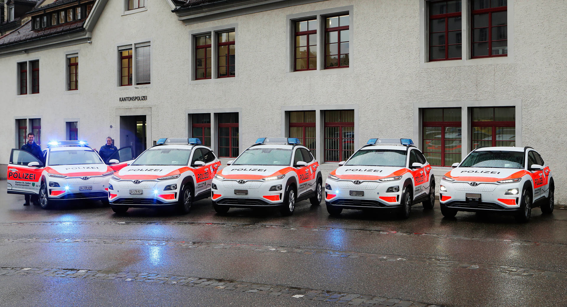 Swiss Police Take Delivery Of 13 Hyundai Kona Electric Models | Carscoops