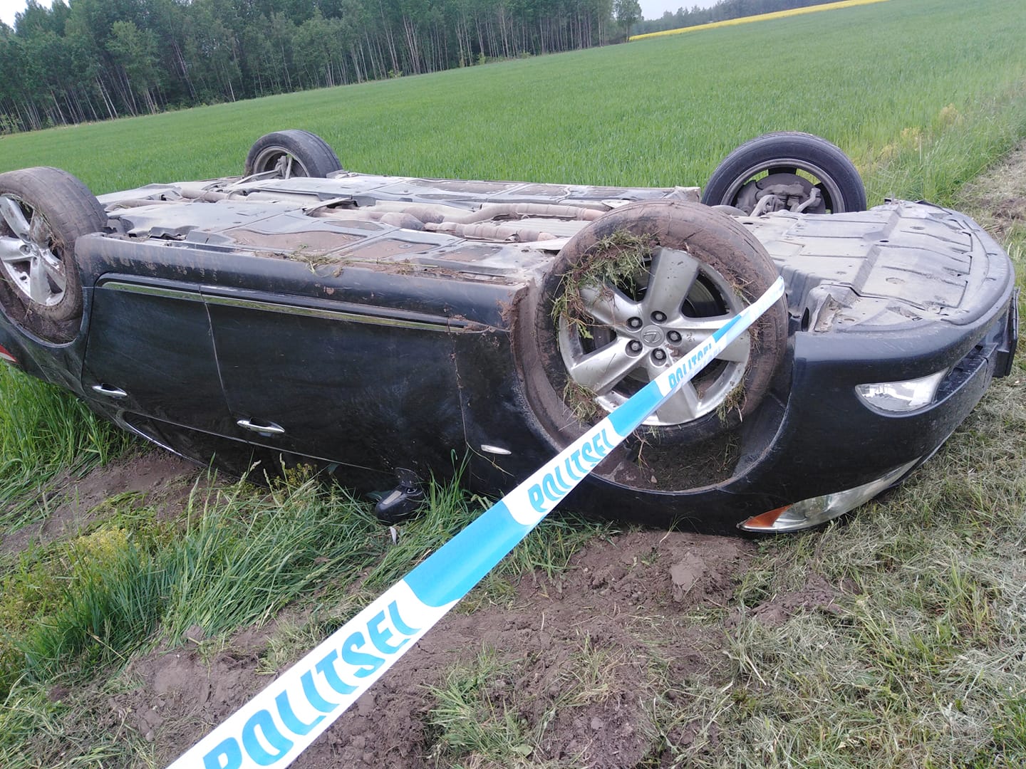 Lexus LS460 Driver Films Himself Hitting 160 MPH Before Crashing ...