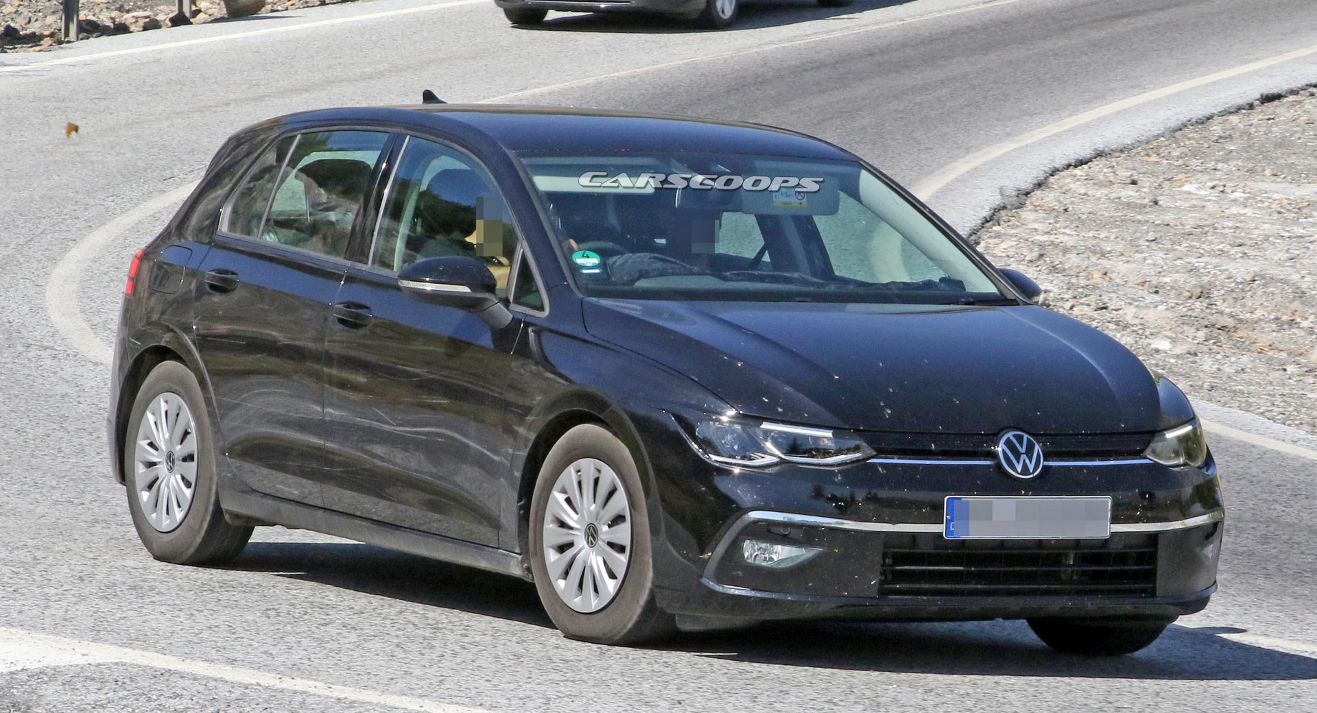 2020 VW Golf Mk8: Why Bother With Camo When It’s That Evolutionary ...