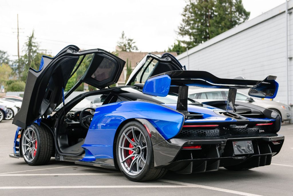 What Do You Think Of This Vega Blue McLaren Senna? | Carscoops