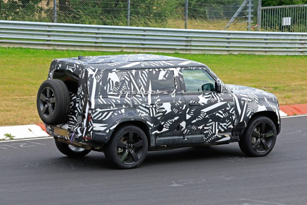 2020 Land Rover Defender Sheds Most Plastic Camo As It Returns To The ...