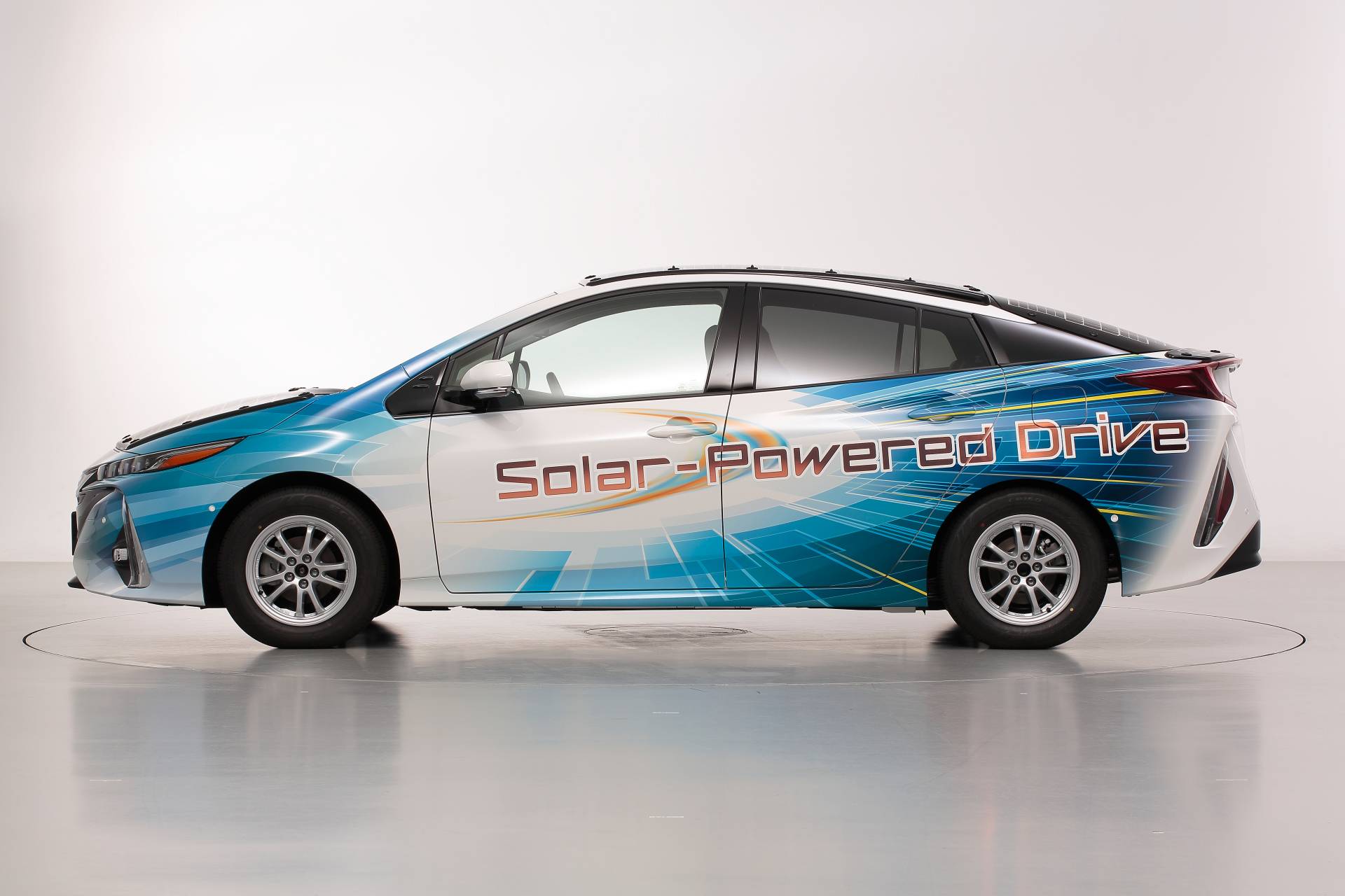 Toyota Covers Prius Prime With Solar Panels That Also Charge Battery On ...