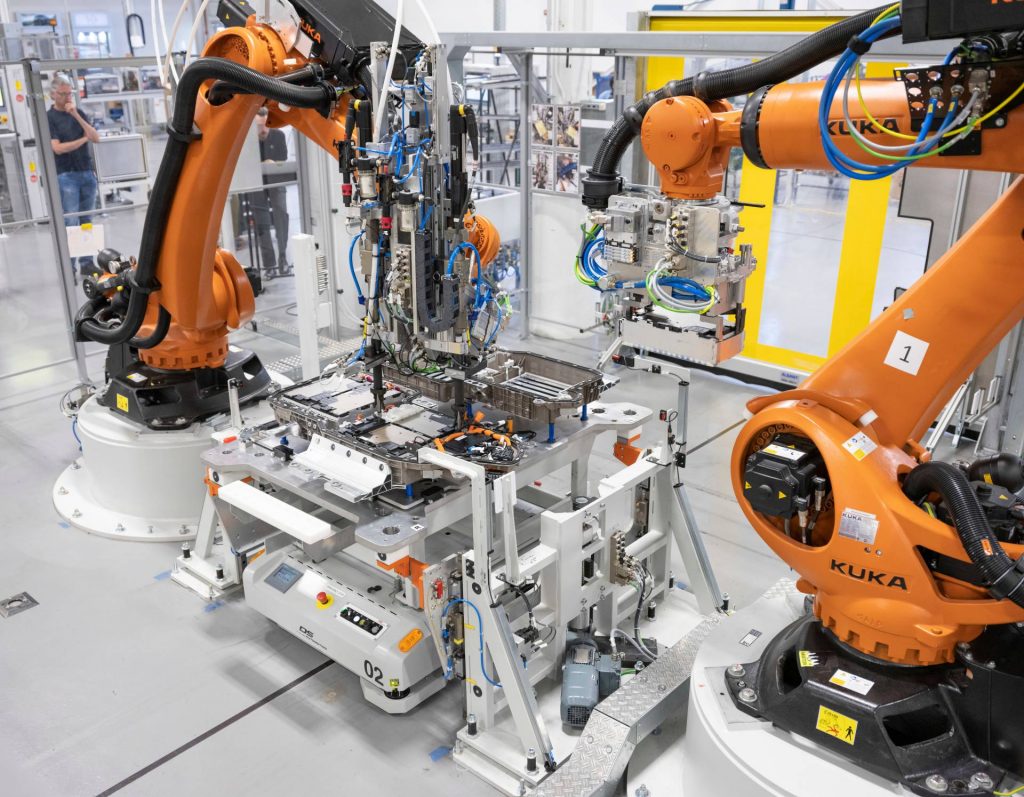 BMW Doubles Battery Production Capacity In Spartanburg For X3, X5 PHEVs ...