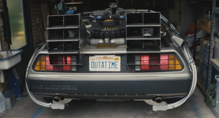 This Back To The Future DeLorean Replica Can Be Driven With A Remote ...