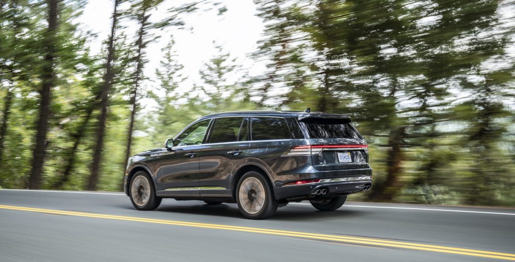 Check Out The 2020 Lincoln Aviator From Every Angle In Huge Photo ...