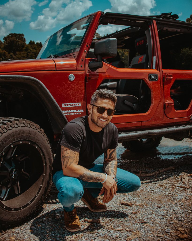 Bestop Builds Custom Jeep Wrangler For Country Music Star Michael Ray ...
