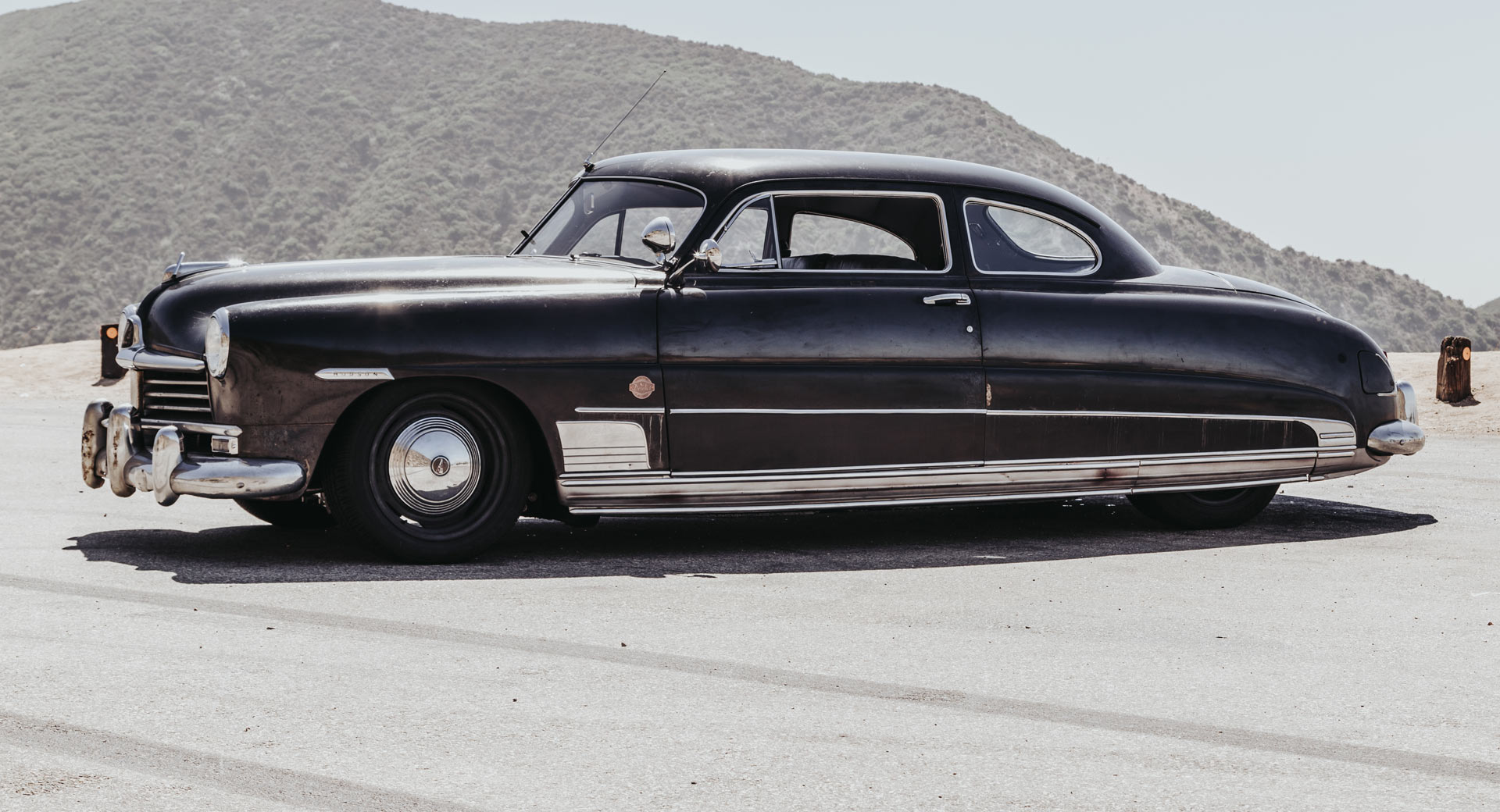 ICON’s 1949 Hudson Coupe Gets 630 HP V8, Retains Original Looks | Carscoops