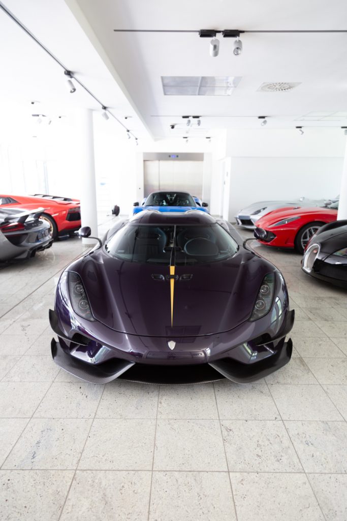 Purple Carbon Fiber Koenigsegg Regera Is Truly A Sight To Behold ...