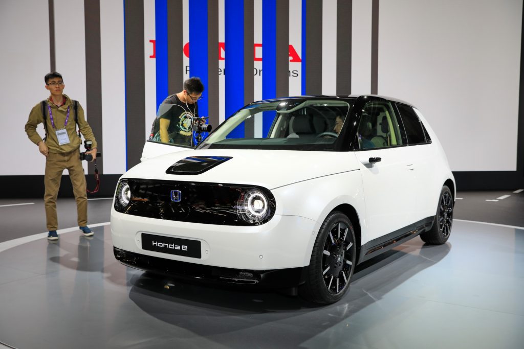 New Electric Honda e Prices Announced, Starts At €29,470 In Germany, £ ...