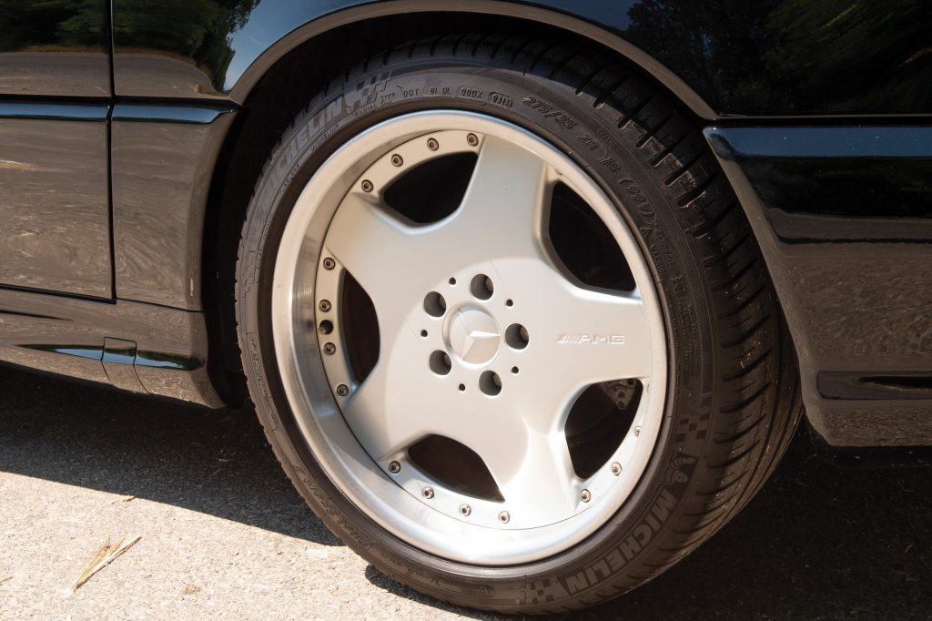 Mercedes SL 73 AMG: Rarer Than A Pagani Zonda And The Coolest R129 Of ...