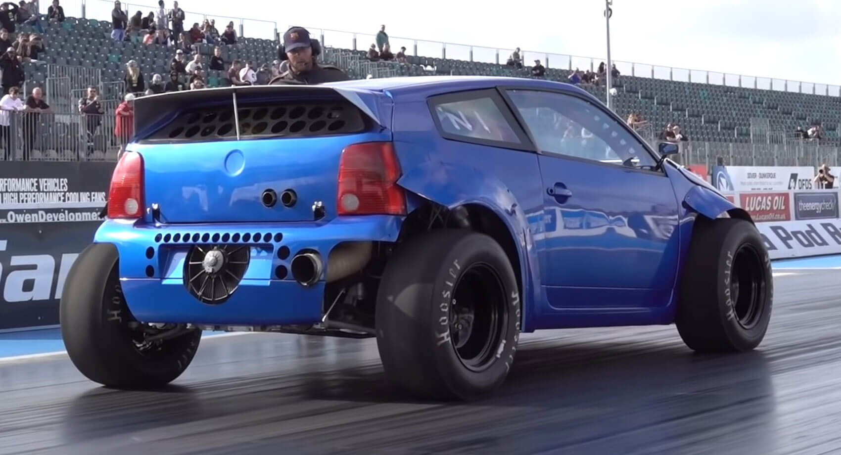 1,800 HP VW Lupo Does A 9-Sec Quarter Mile Despite Struggling For Grip ...