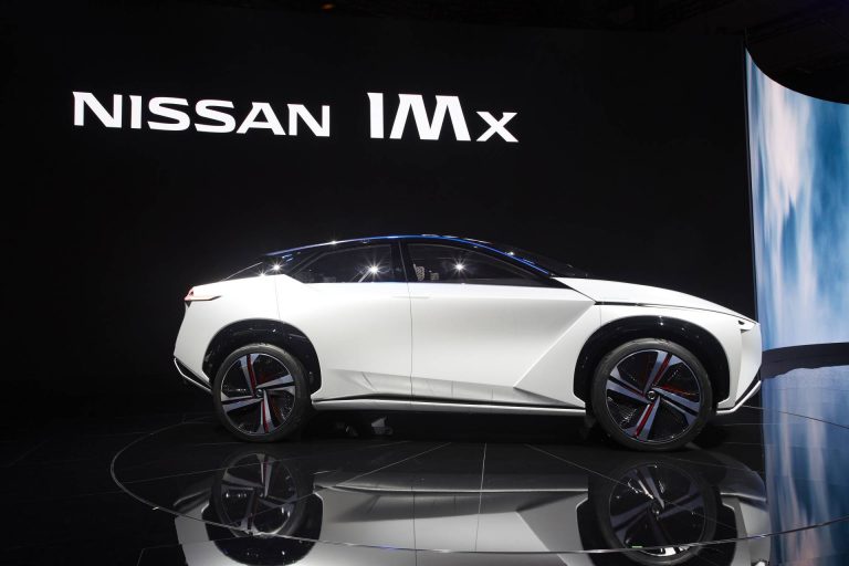 Nissan Readying IMx-Inspired EV Crossover With 300-Mile Range | Carscoops