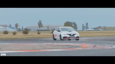 Renault Megane RS Trophy-R Is Just As Quick As Alfa’s Giulia ...