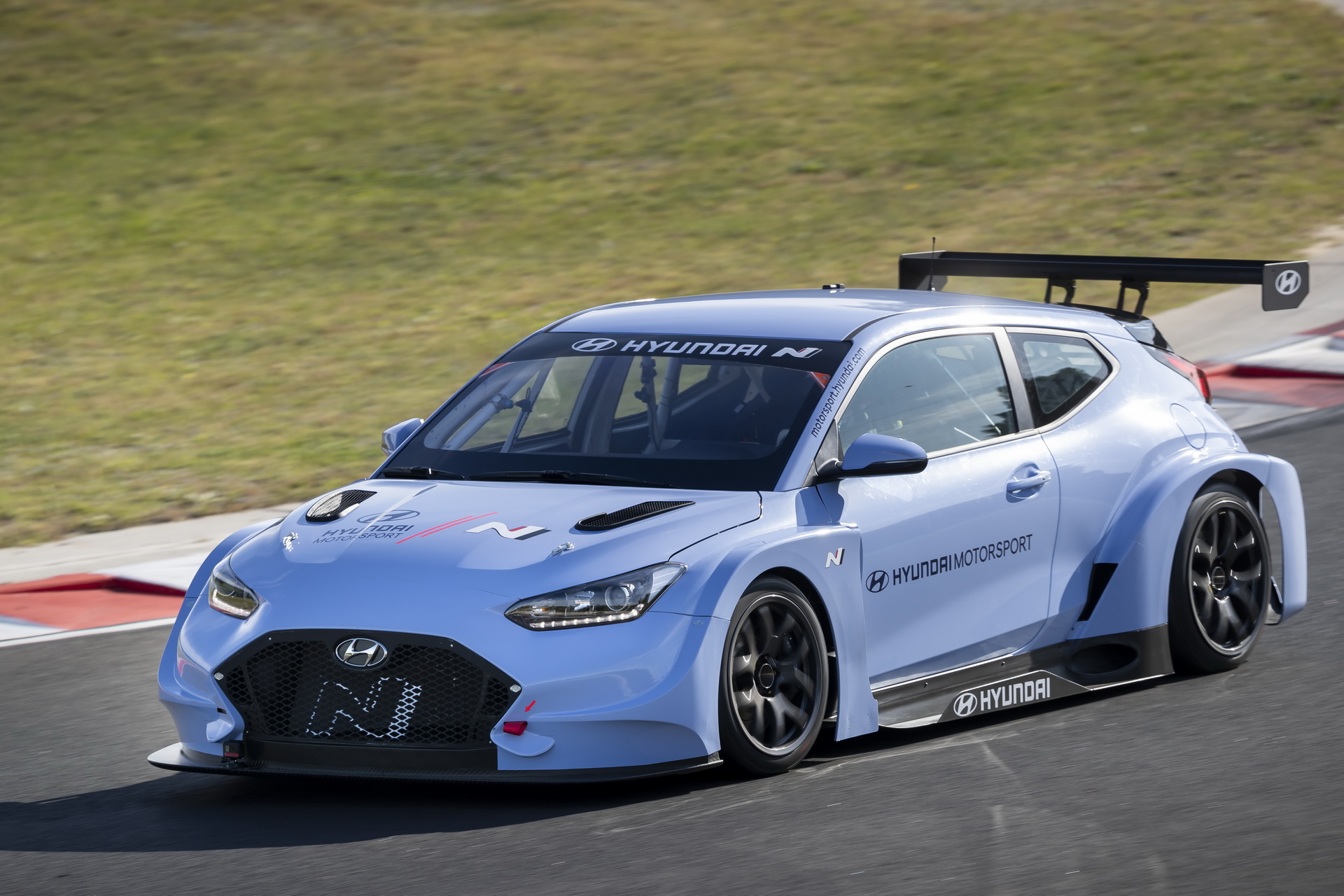 Hyundai Starts Real-Life Testing Of Electric Veloster N ETCR Racer ...