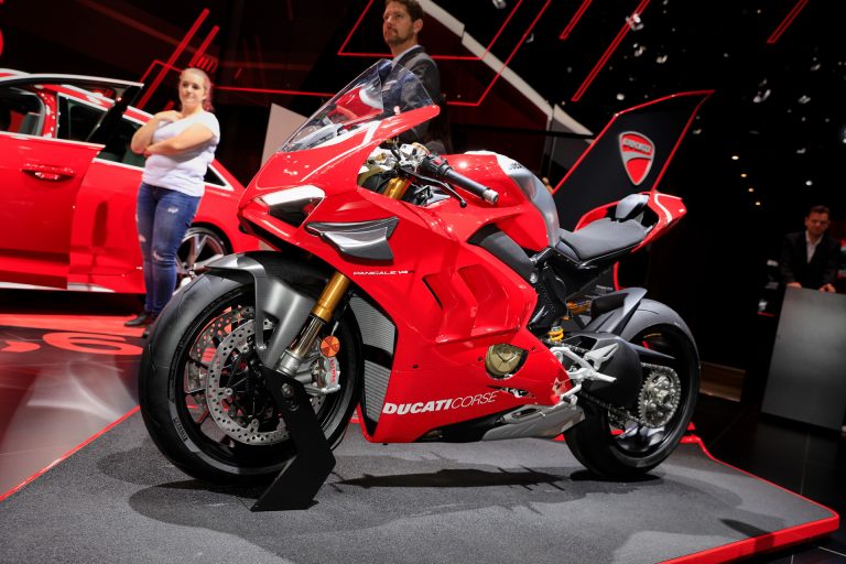 Glossy Red 2020 Audi RS6 Avant Is Frankfurt’s Most Extreme Family Car ...