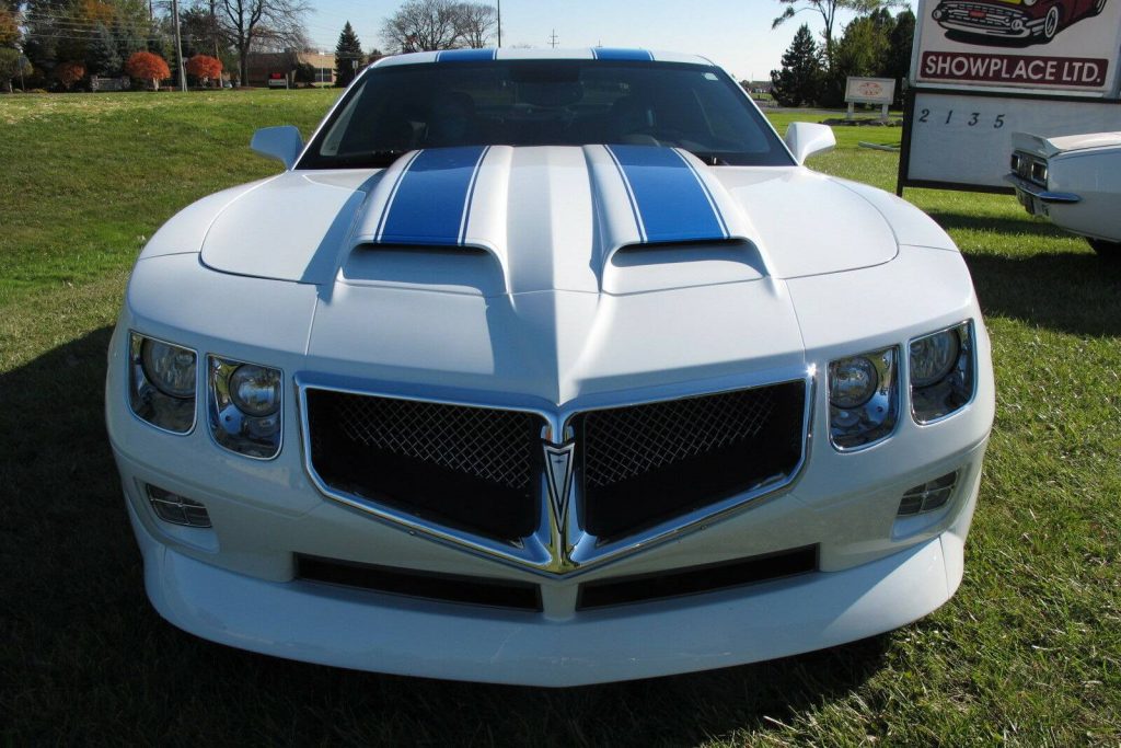 HPP’s Pontiac-Faced, Camaro-Based 2010 Trans Am Is A Unique SEMA Car ...