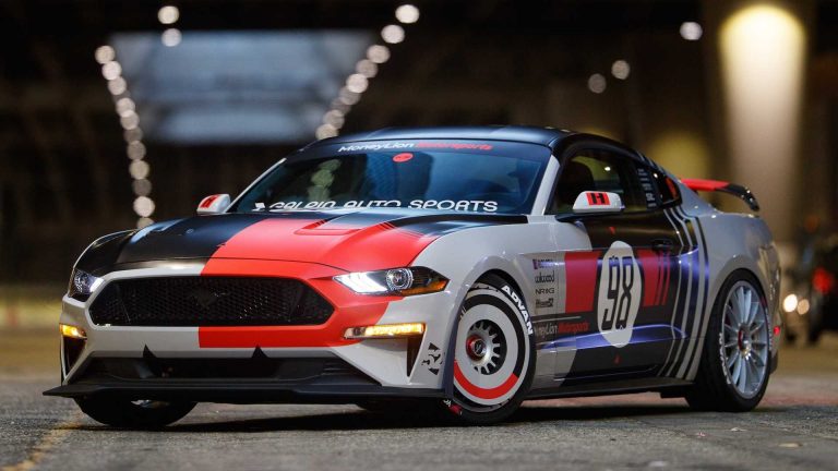 This Retro-Inspired Ford Mustang Has 700 HP And Is Heading To SEMA ...