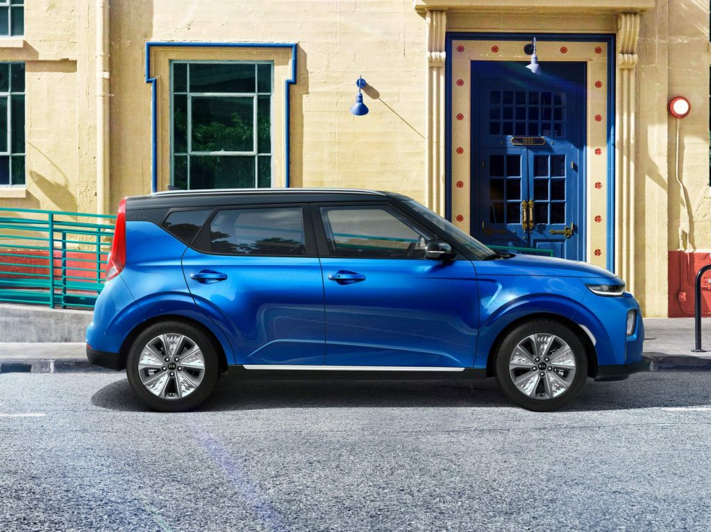 Kia To Introduce 16 Electrified Vehicles By 2025 | Carscoops