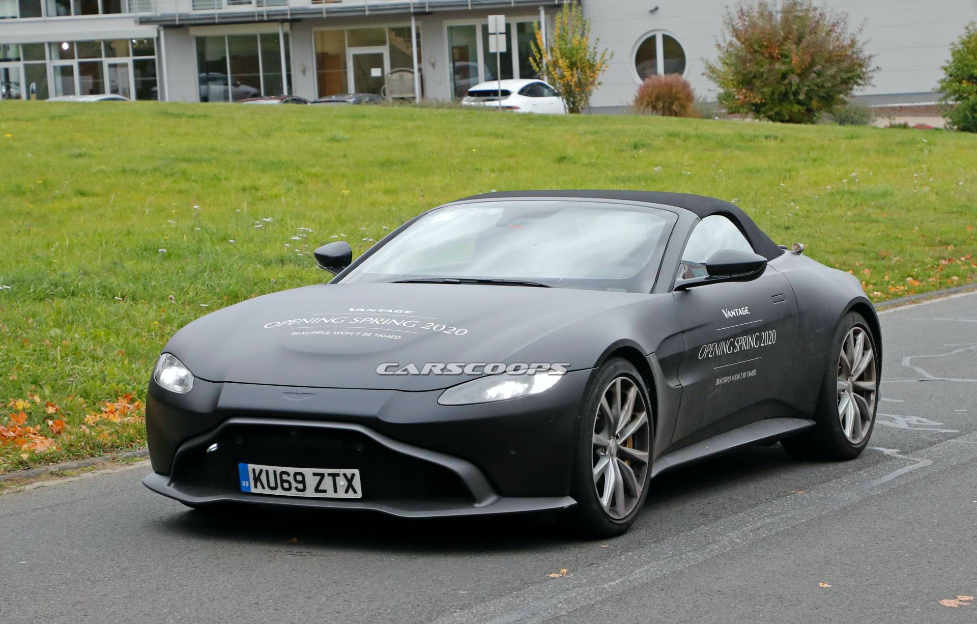 Here Are More Pictures Of Aston Martin’s 2020 Vantage Roadster (Part II ...