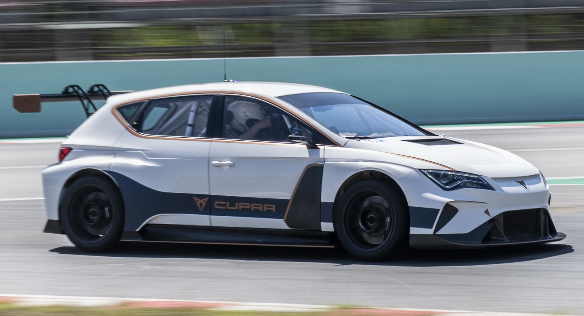 Mattias Ekström Debuts Behind The Wheel Of The 670 HP Electric Cupra ...