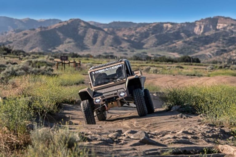 Drive Like the Israeli Special Forces With The $36,500 Tomcar TX4 UTV ...