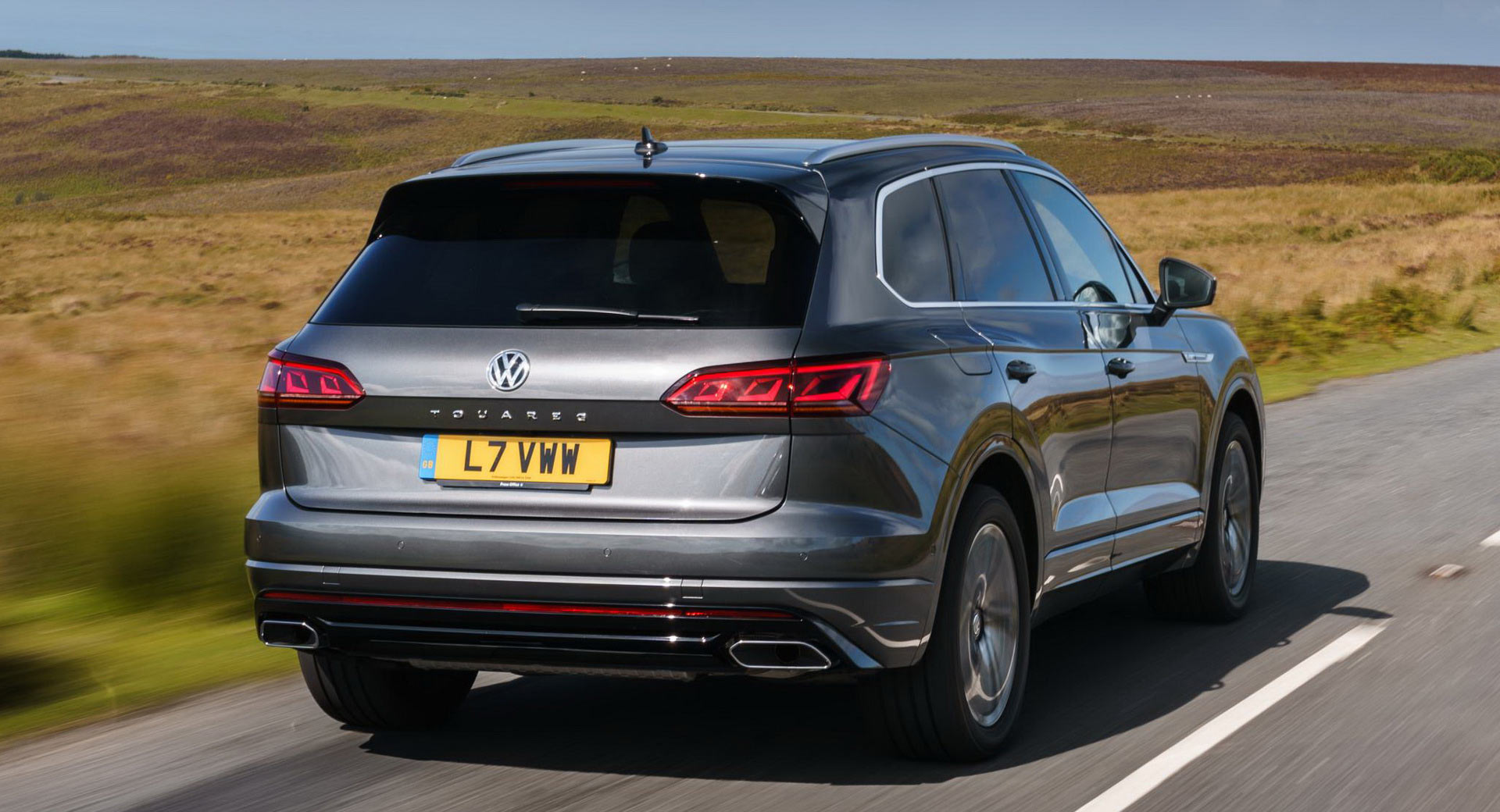 VW Will Let You Test Drive A Touareg For Two Days In The UK | Carscoops